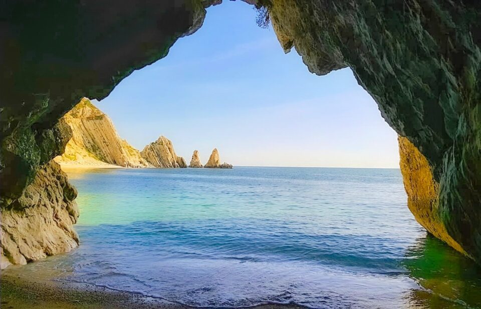 Spiaggia delle Due Sorelle - Come arrivare ScopriConMe le 2 sorelle-Sirolo
